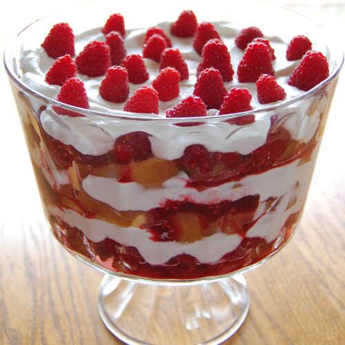 Raspberry Trifle | Cooking Mamas