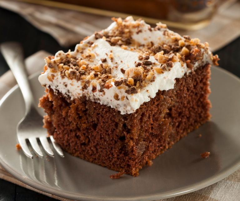 Chocolate Caramel Heath Bar Cake | Cooking Mamas