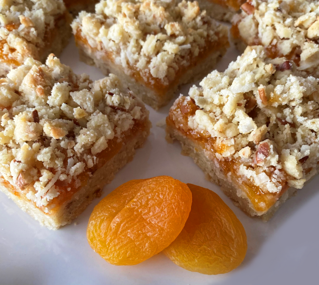 Apricot Shortbread Bars | Cooking Mamas