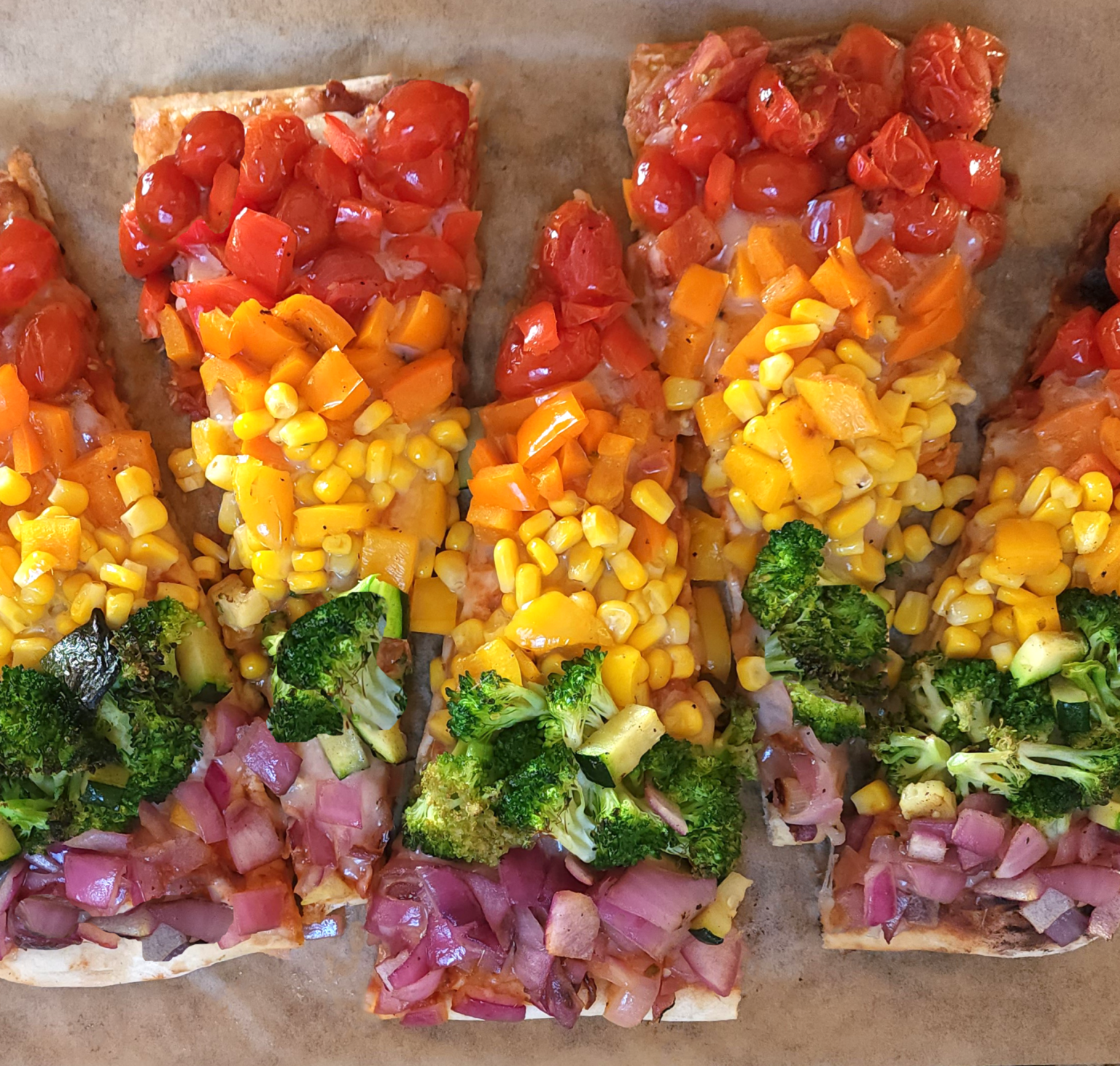 Rainbow Veggie Pizza | Cooking Mamas