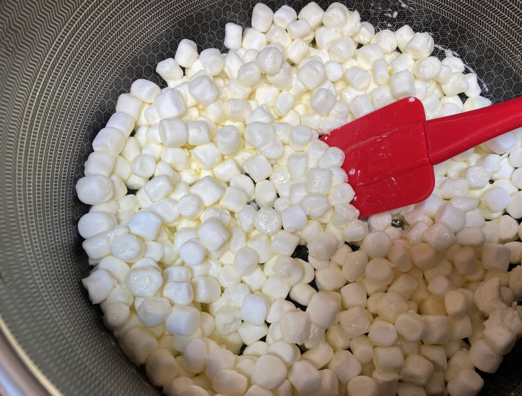 Fruity Pebbles Treats | Cooking Mamas